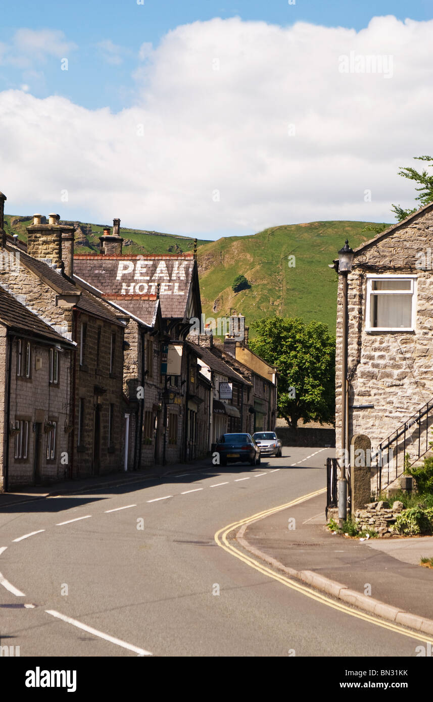 Castleton derbyshire village hi-res stock photography and images - Alamy