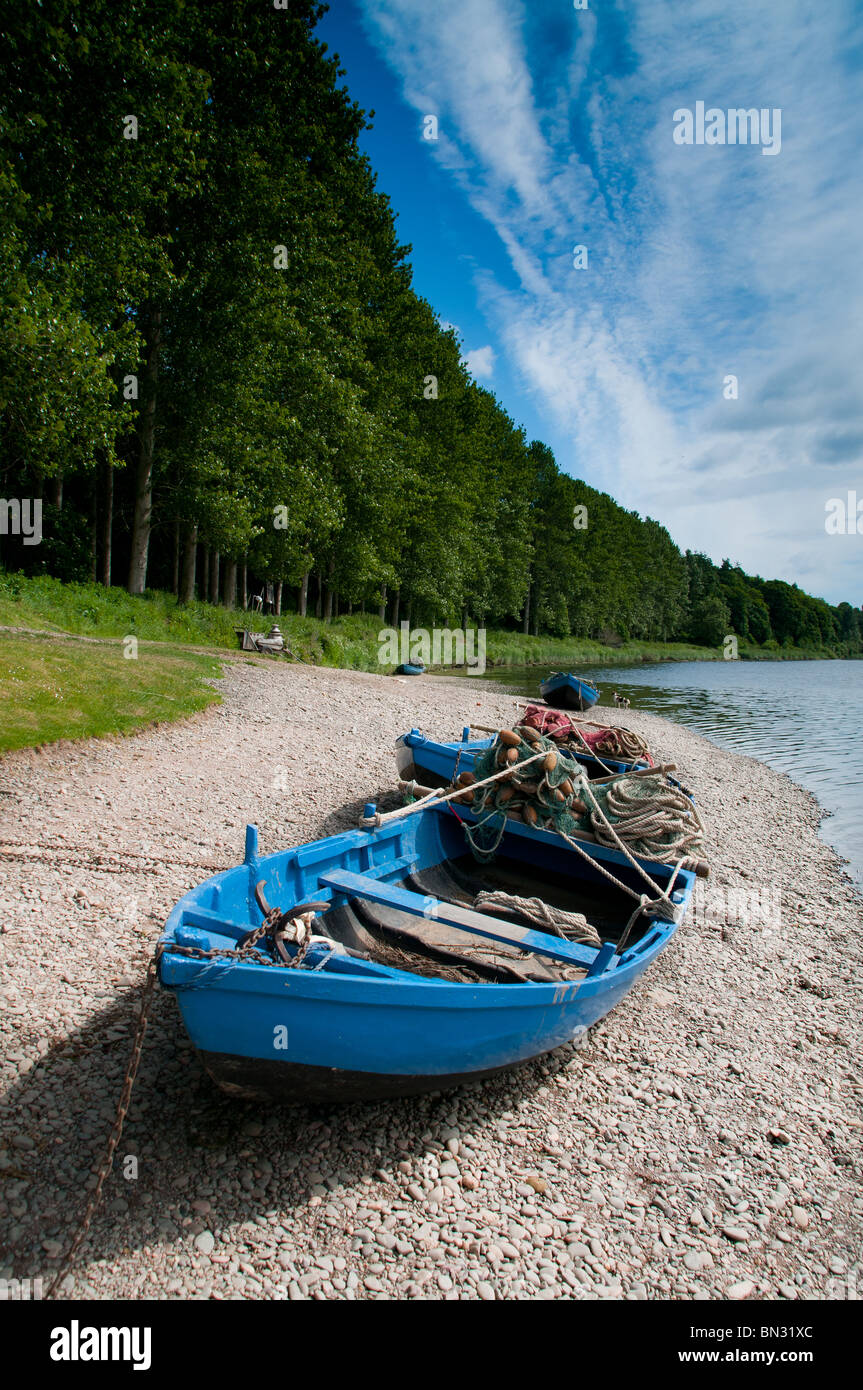 Net boat hi-res stock photography and images - Alamy