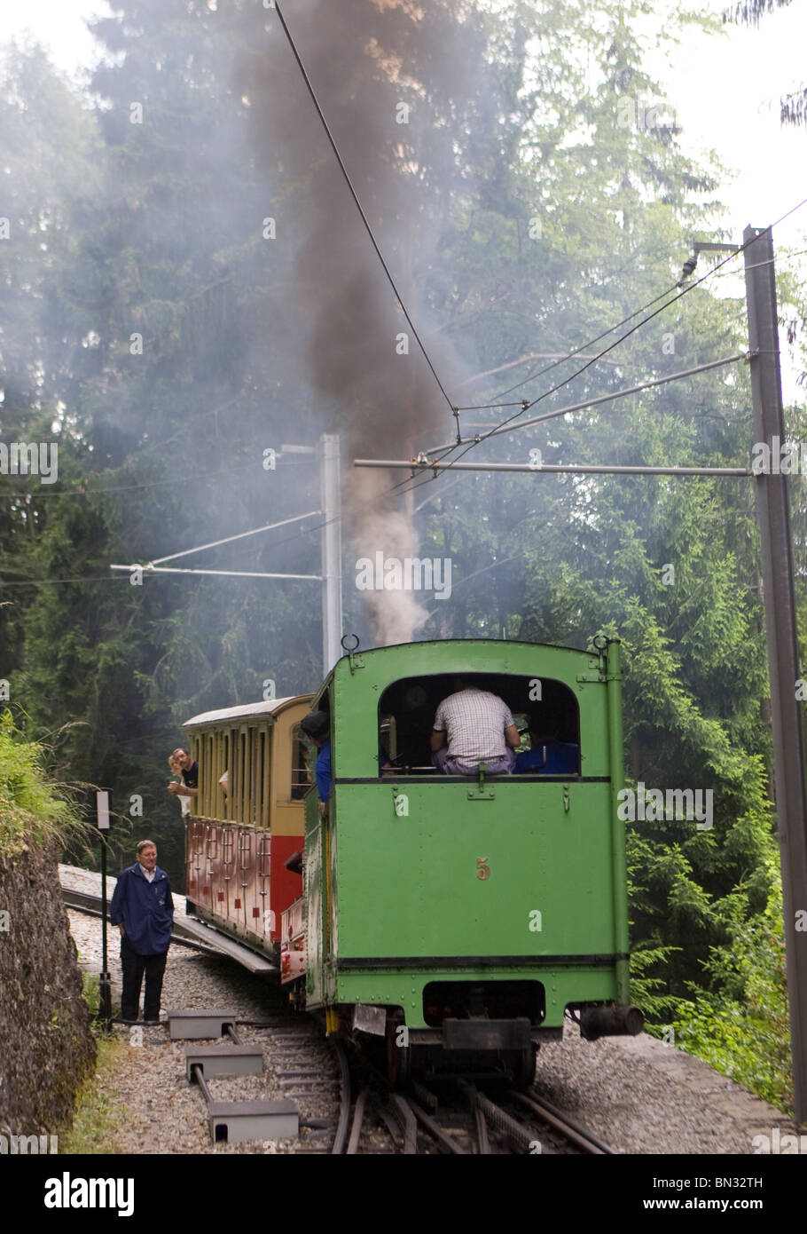 Cog locomotive hi-res stock photography and images - Alamy