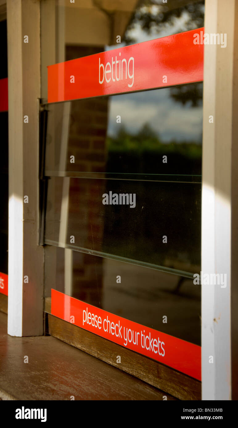 Betting window hi-res stock photography and images - Alamy
