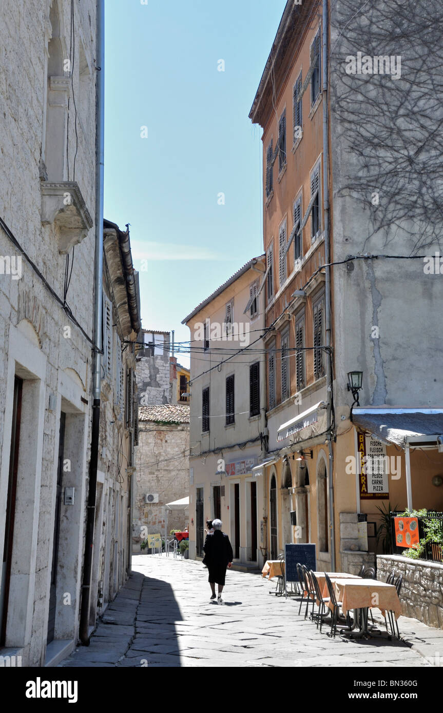 Cobblestone street in old town Pula Croatia Istria Stock Photo - Alamy