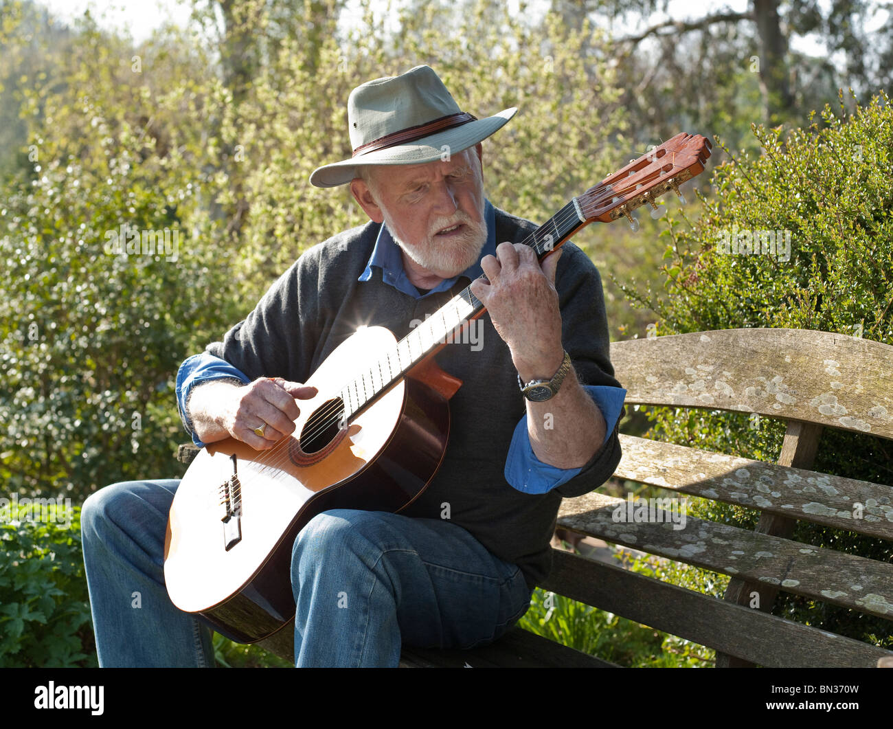Guitar outdoors hi-res stock photography and images - Alamy