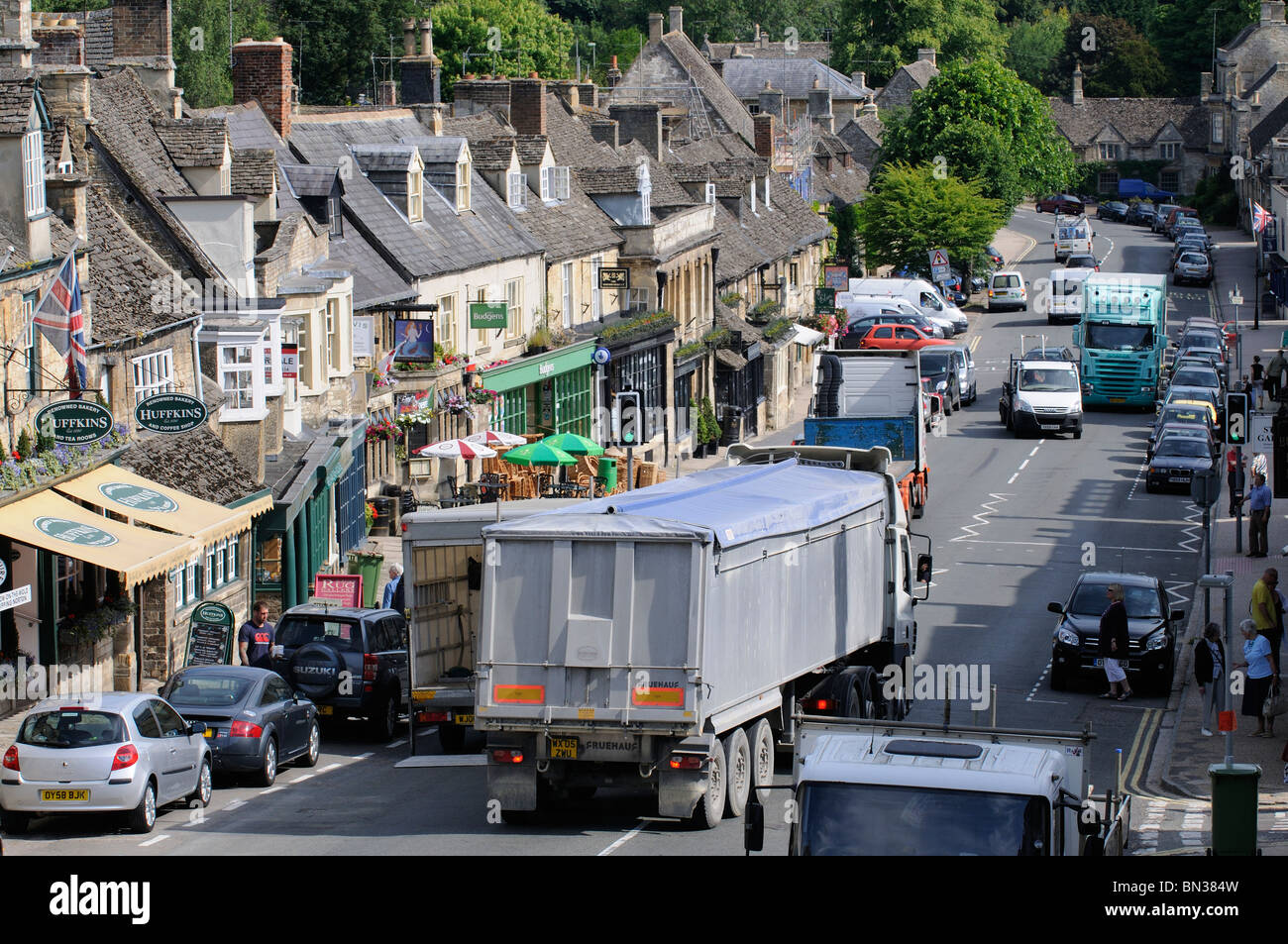 Uk traffic congestion in towns hi-res stock photography and images - Alamy