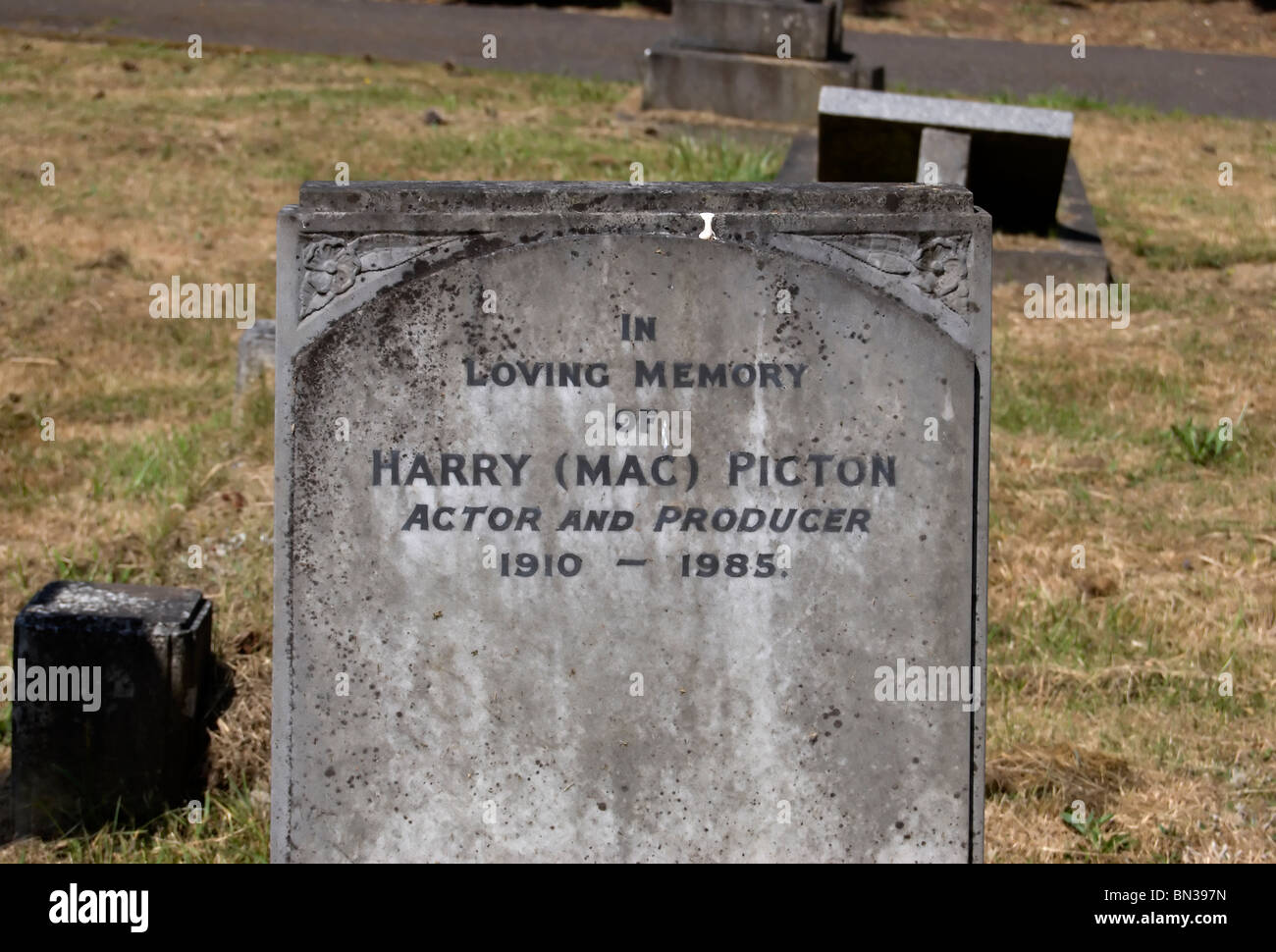 East Sheen Cemetery High Resolution Stock Photography and Images - Alamy