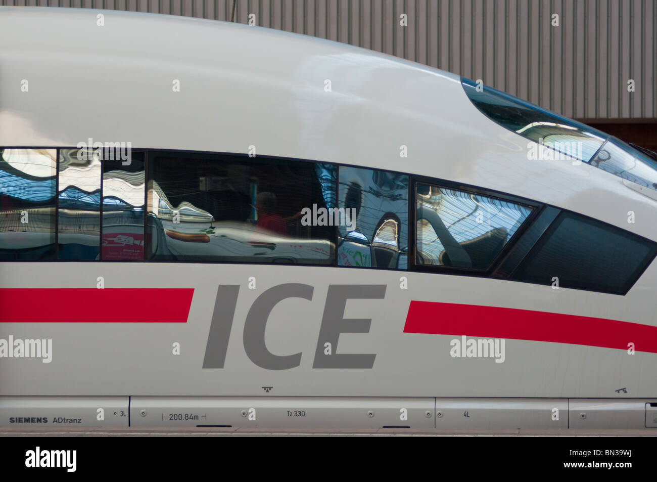 ICE, Germany's high speed intercity express train at Munich train ...