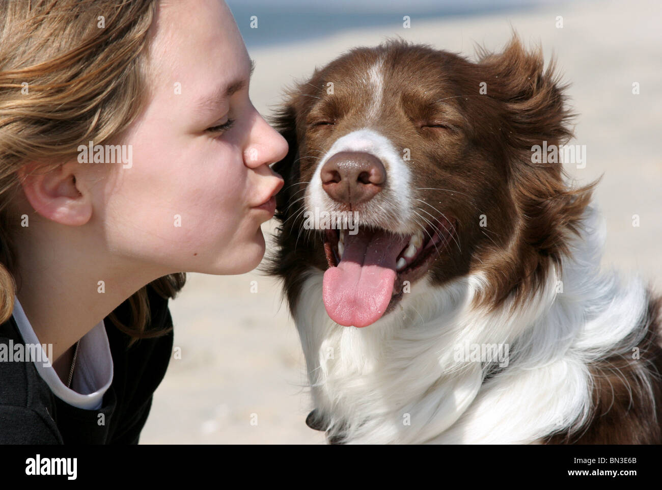 Water out of mouths hi-res stock photography and images - Alamy