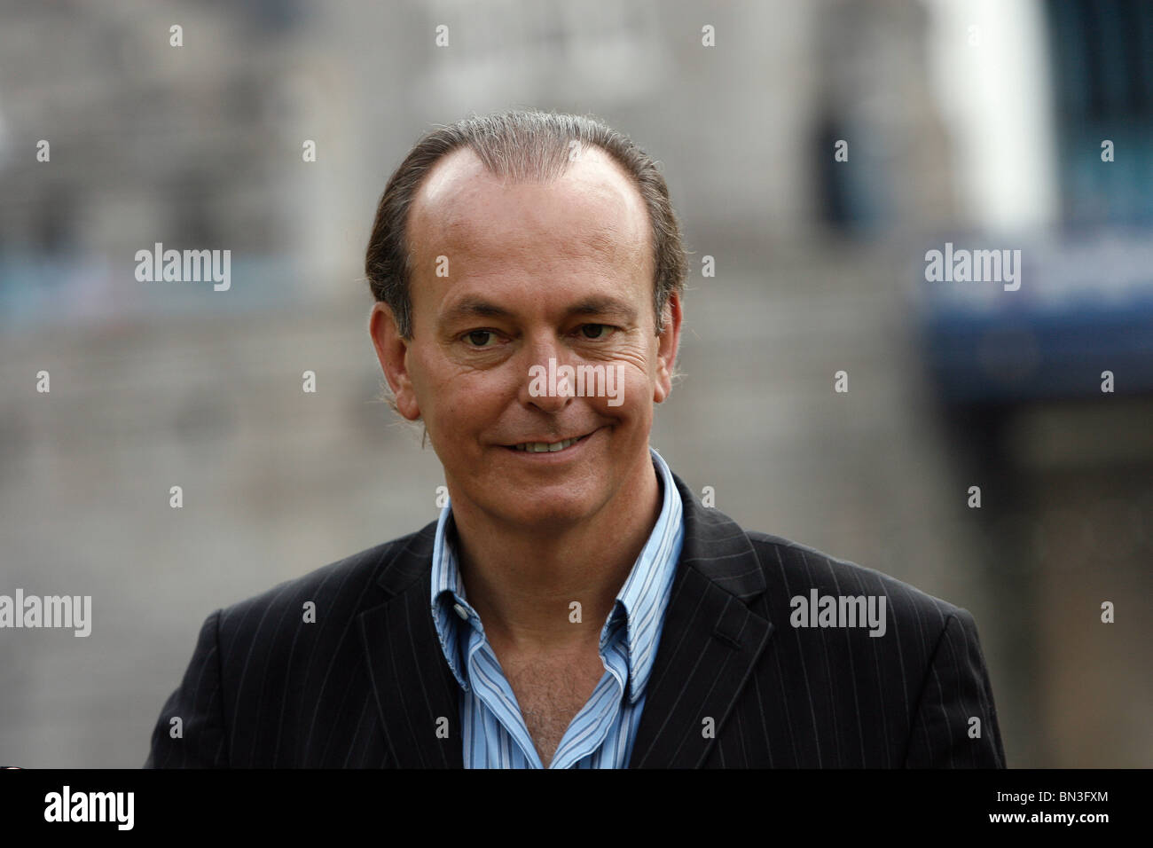 Top gear tv presenter hi-res stock photography and images - Alamy