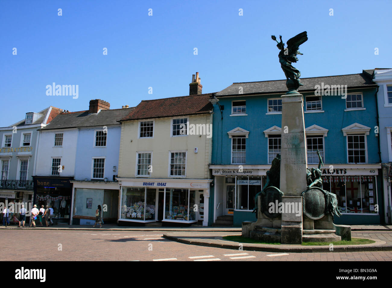War Memorial and painted houses, Lewes High Street, East Sussex Stock ...