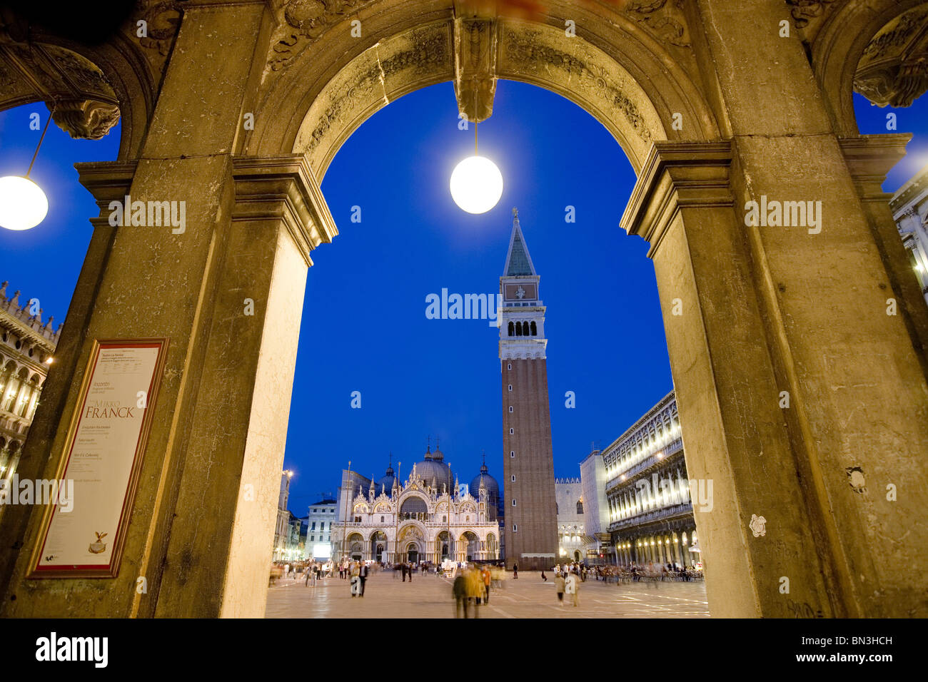 Seen through an object hi-res stock photography and images - Alamy