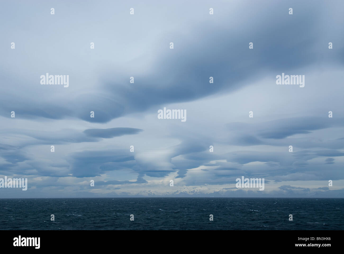 An incoming storm hi-res stock photography and images - Alamy