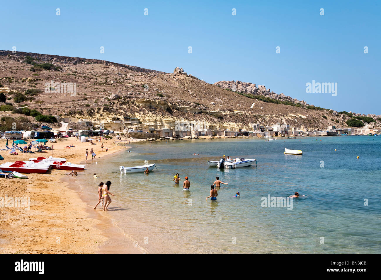 Gnejna bay malta boat hi-res stock photography and images - Alamy