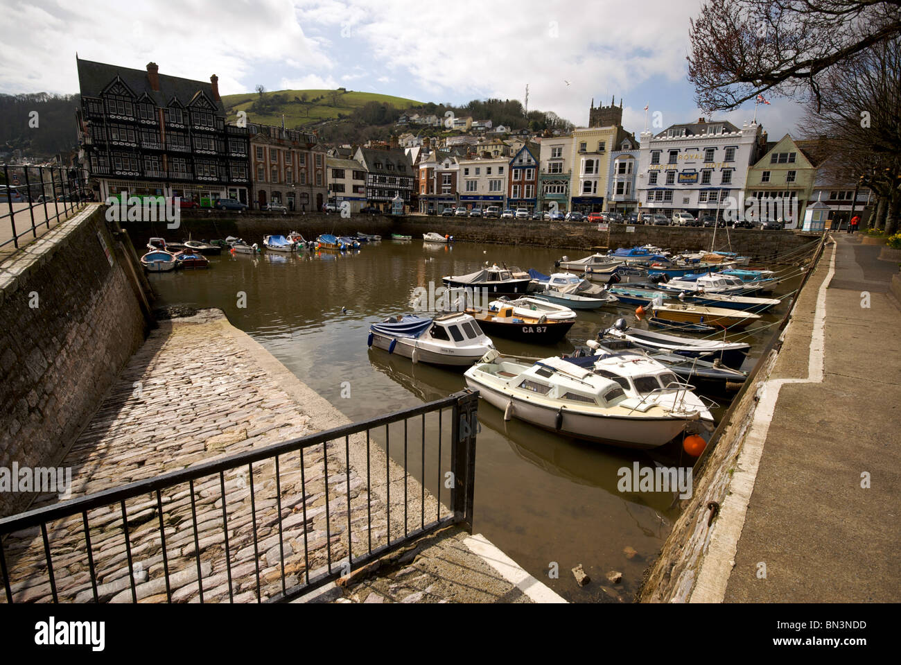 Inner harbor harbour hi-res stock photography and images - Alamy