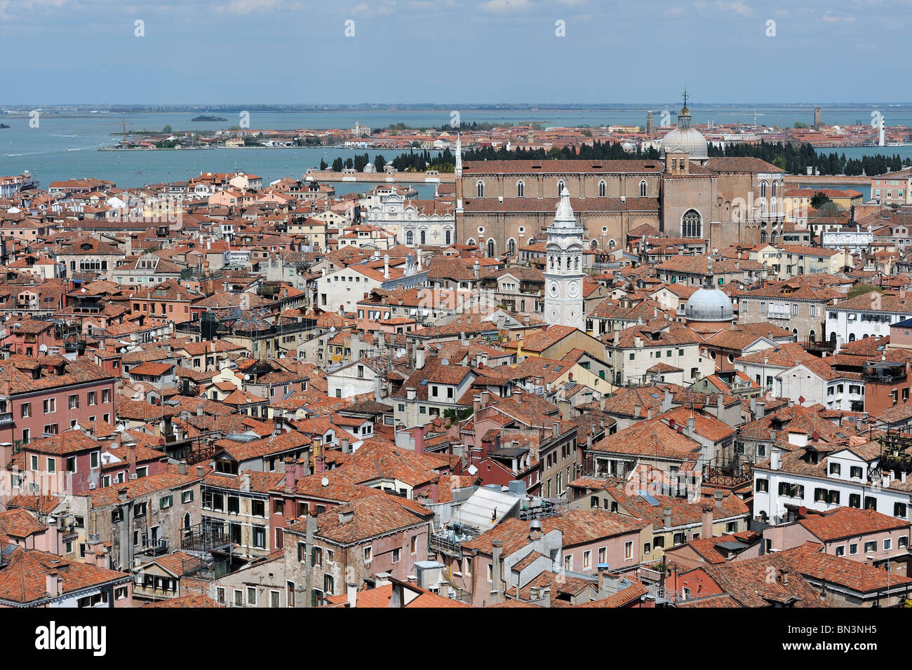 Overhead city, europe hi-res stock photography and images - Alamy