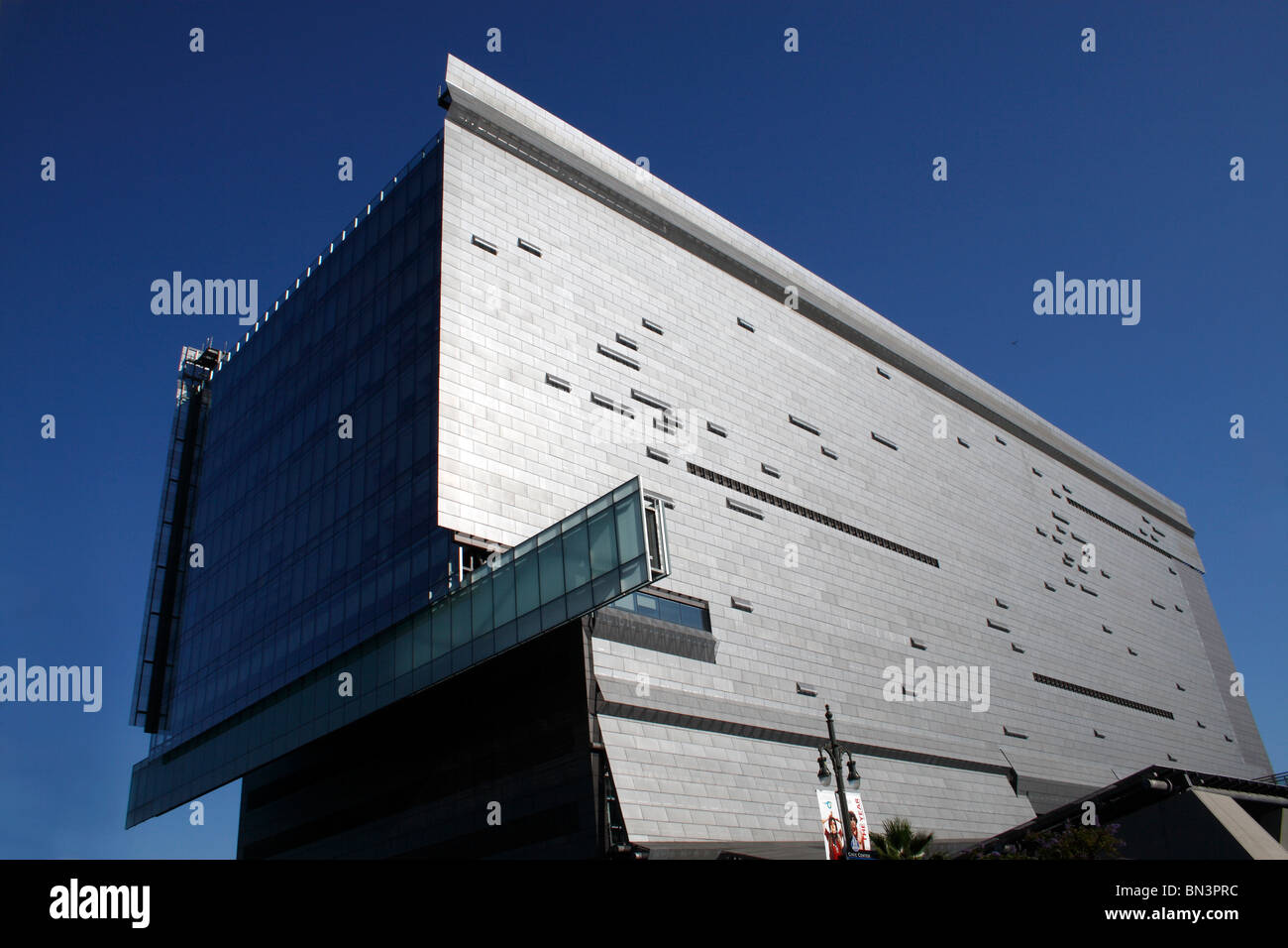 Caltrans Headquarters Building Los Angeles Stock Photo - Alamy