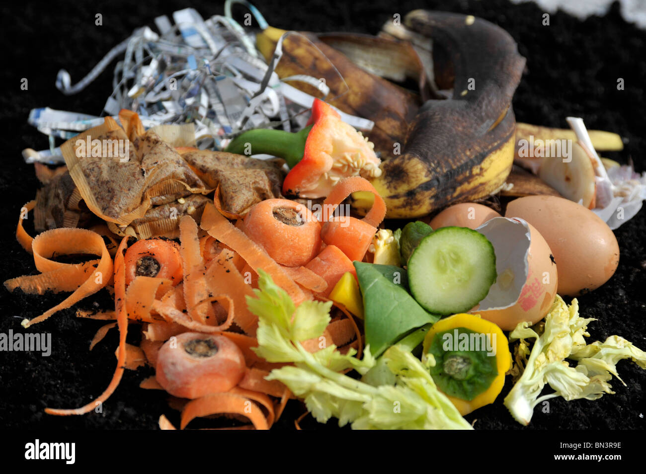 Fruit and vegetable waste on a garden compost heap Stock Photo - Alamy