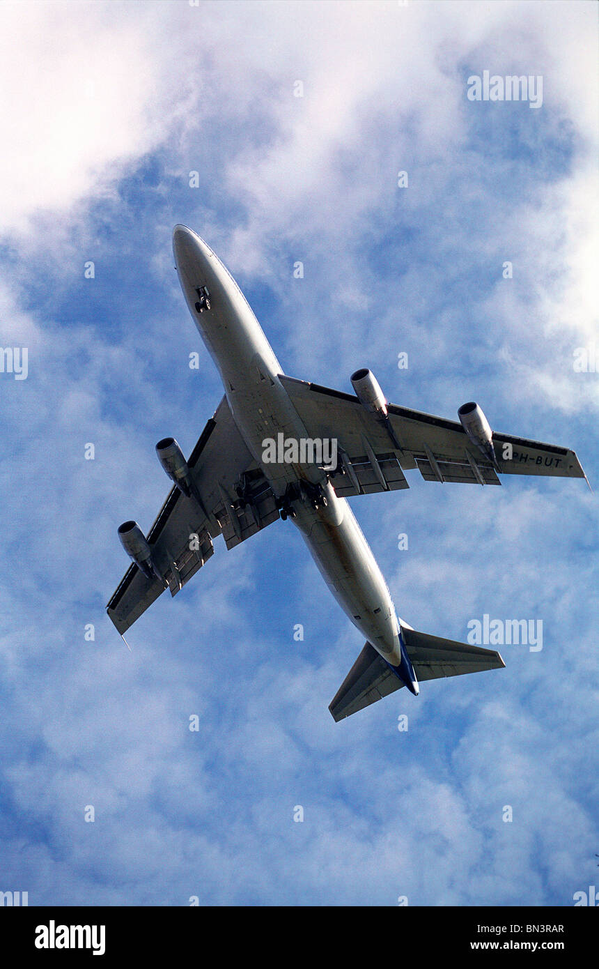 Low angle view of airplane in flight Stock Photo - Alamy