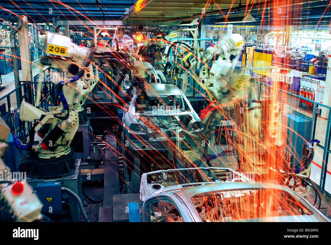 Car assembly line hi-res stock photography and images - Alamy