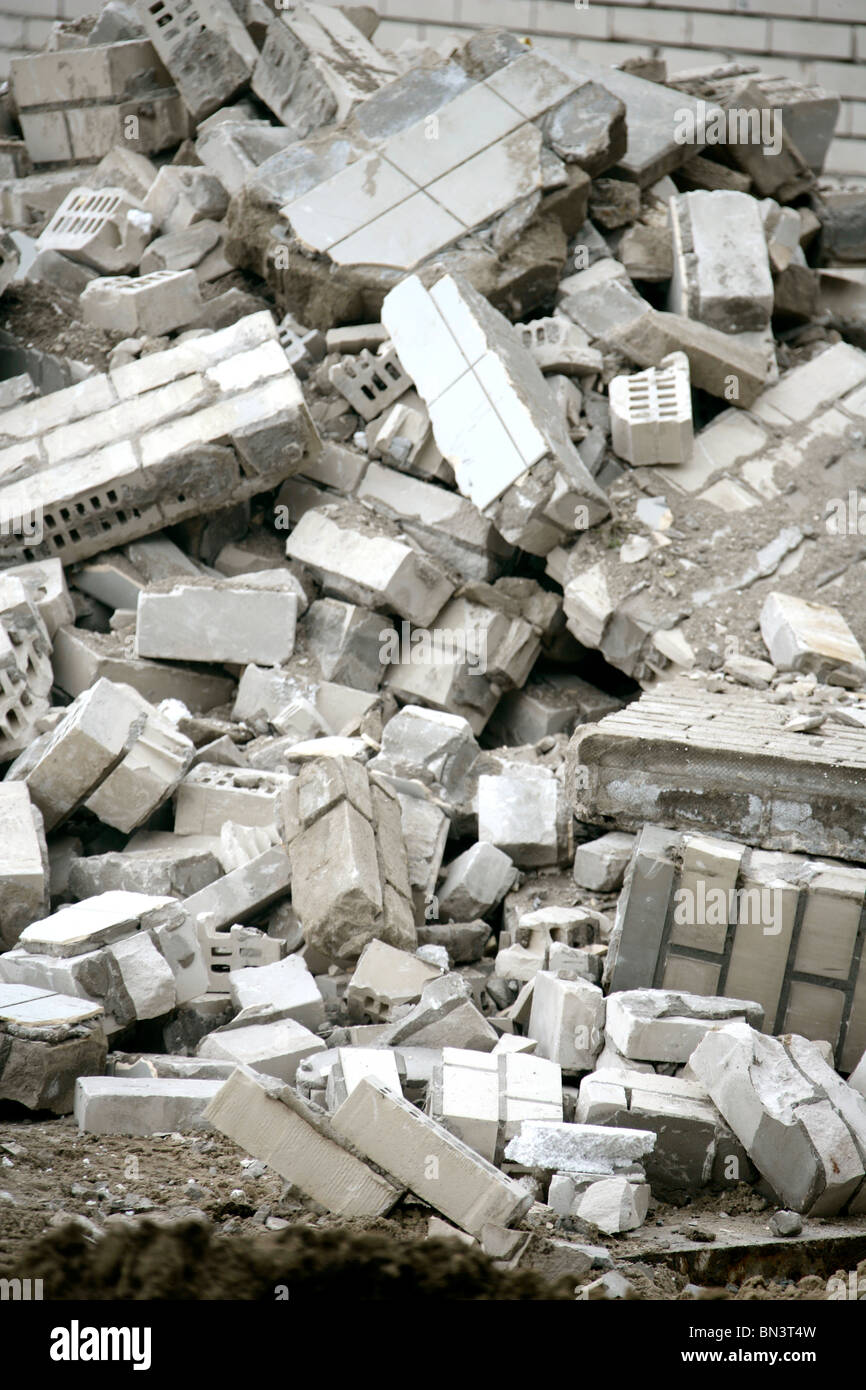 Rubbles hi-res stock photography and images - Alamy