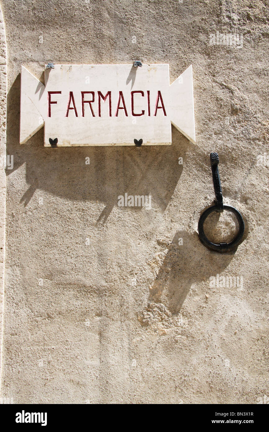 An Italian pharmacy sign, Pienza Tuscany, Italy Stock Photo - Alamy