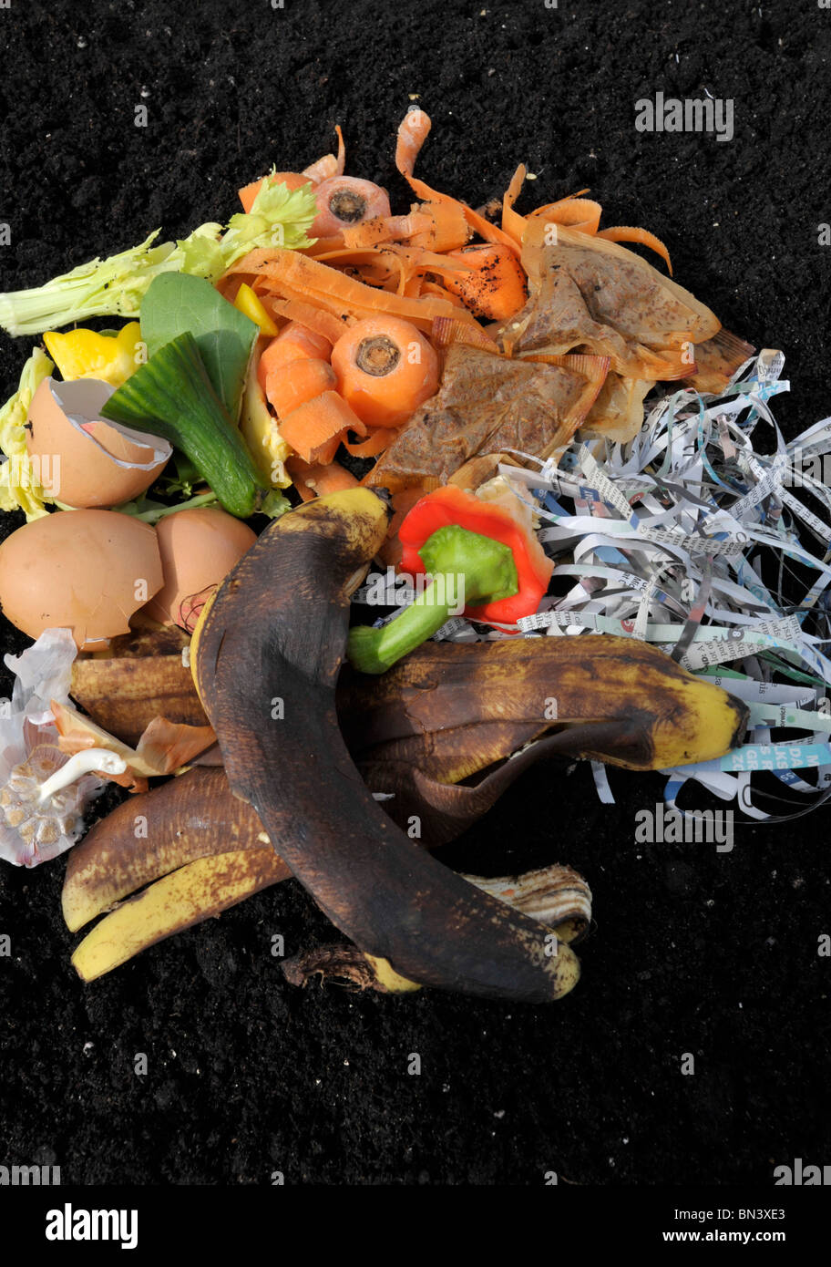 Disposal of garden waste hi-res stock photography and images - Alamy