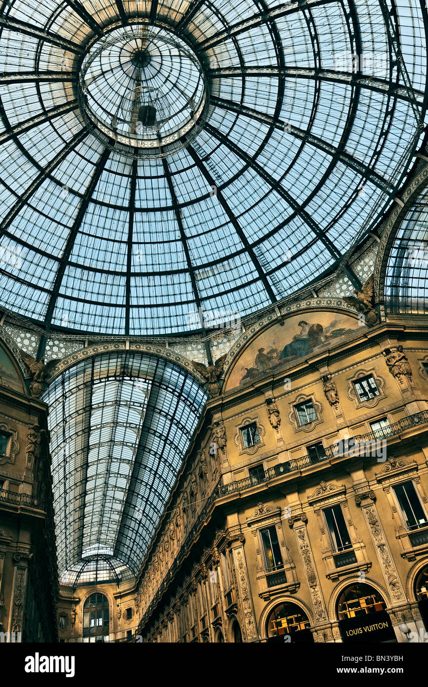 Roof of the Vittorio Emanuele Gallery La Galleria Milan Milano Italy ...