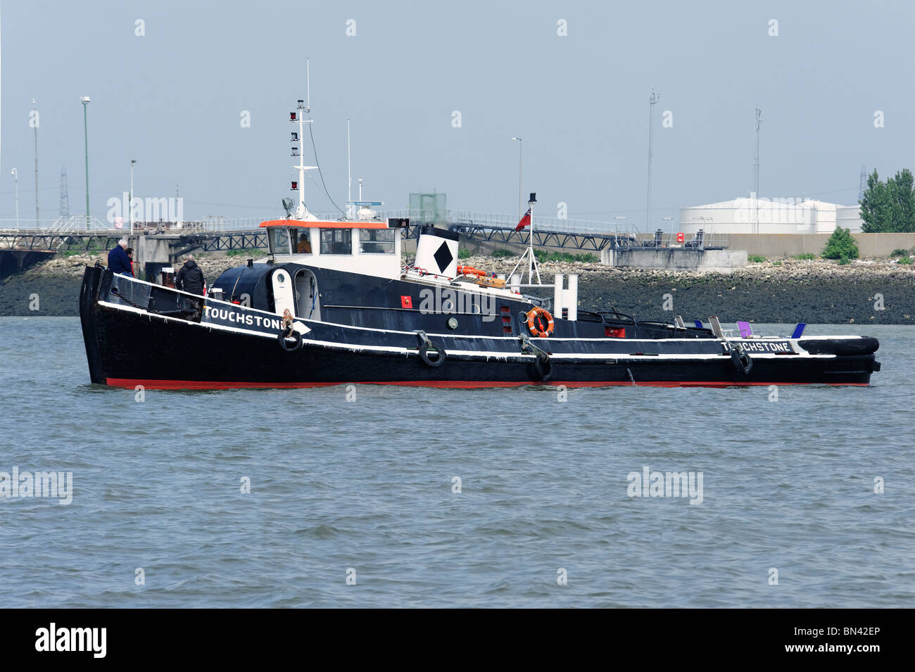CHATHAM, KENT, UK - MAY 22, 2010: Tug MT Touchstone in River Medway ...