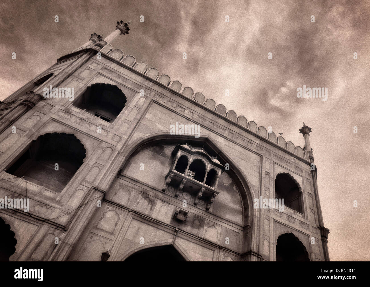 Jama masjid mosque entrance gate hi-res stock photography and images ...
