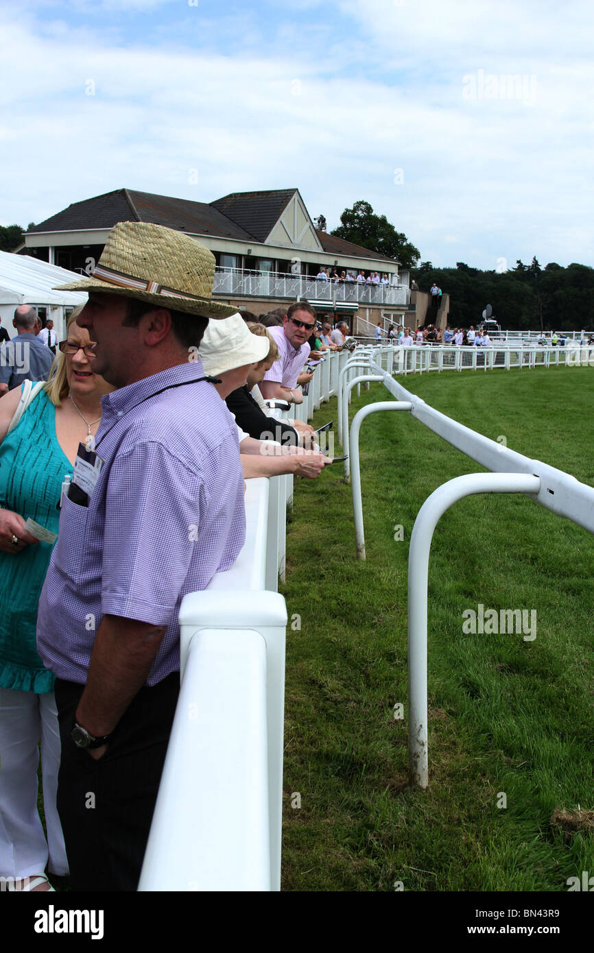 The showcase meeting hi-res stock photography and images - Alamy