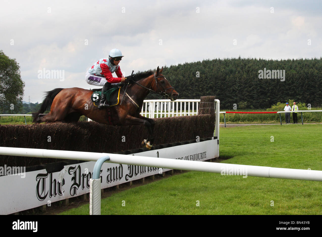 The showcase meeting hi-res stock photography and images - Alamy