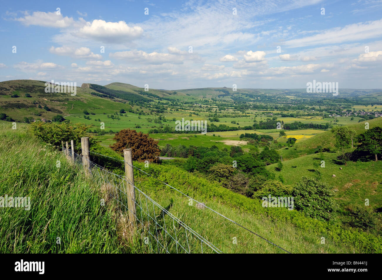 Hope Valley in Peak District National Park Derbyshire England Stock ...