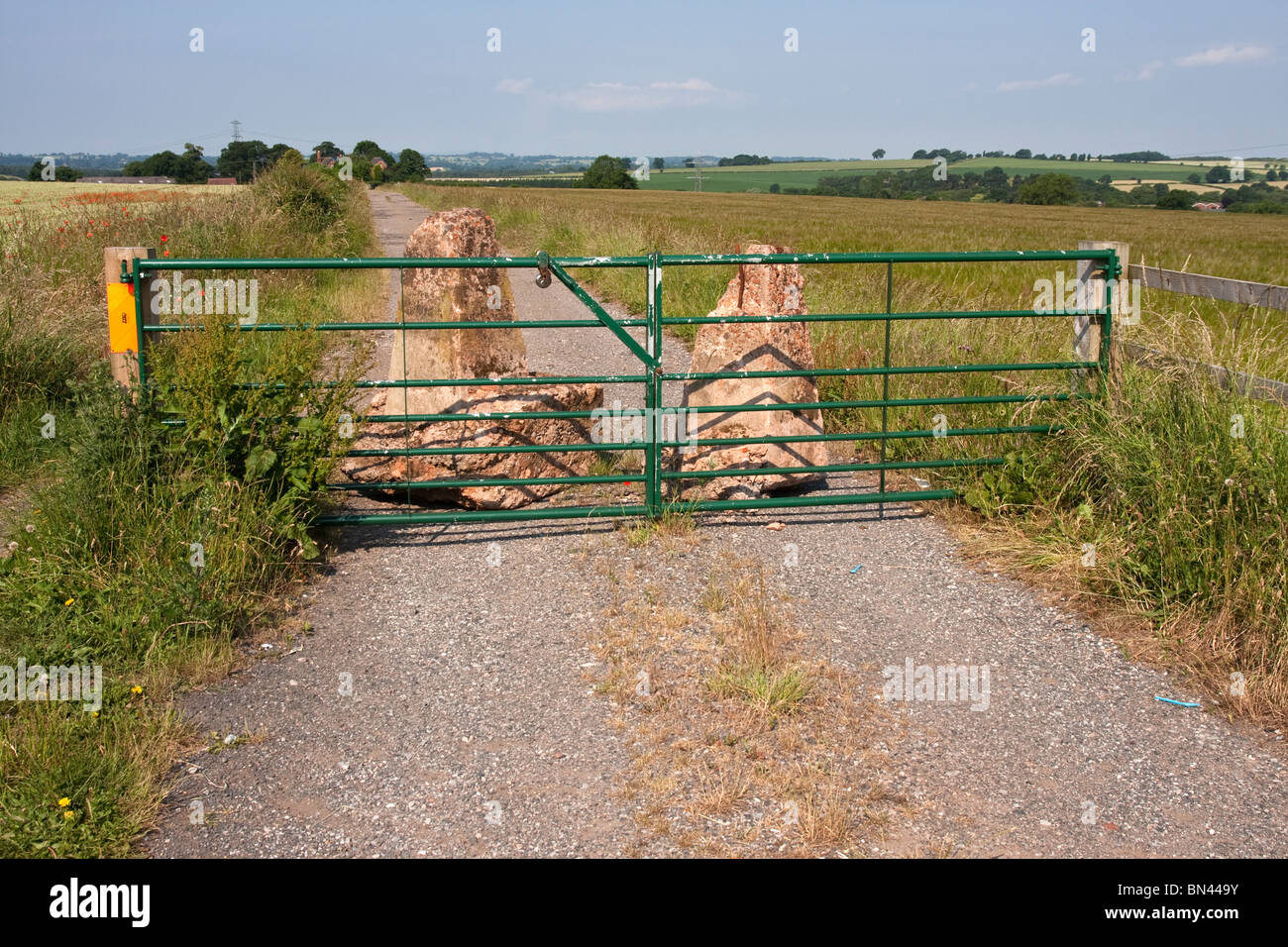 Blocked gate hi-res stock photography and images - Alamy