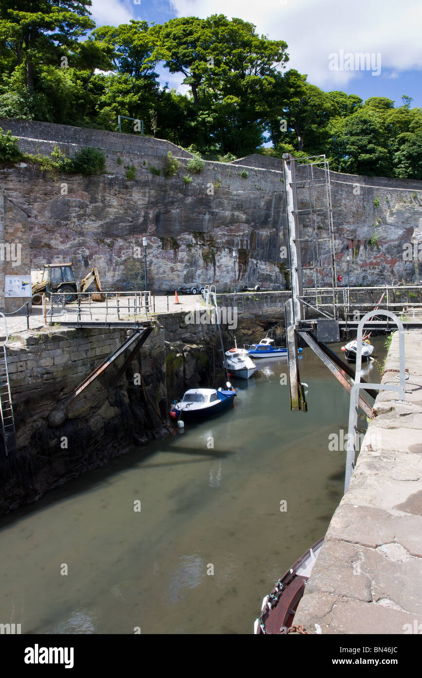 Dysart harbour in the kingdom of Fife on the Scottish East Coast north ...