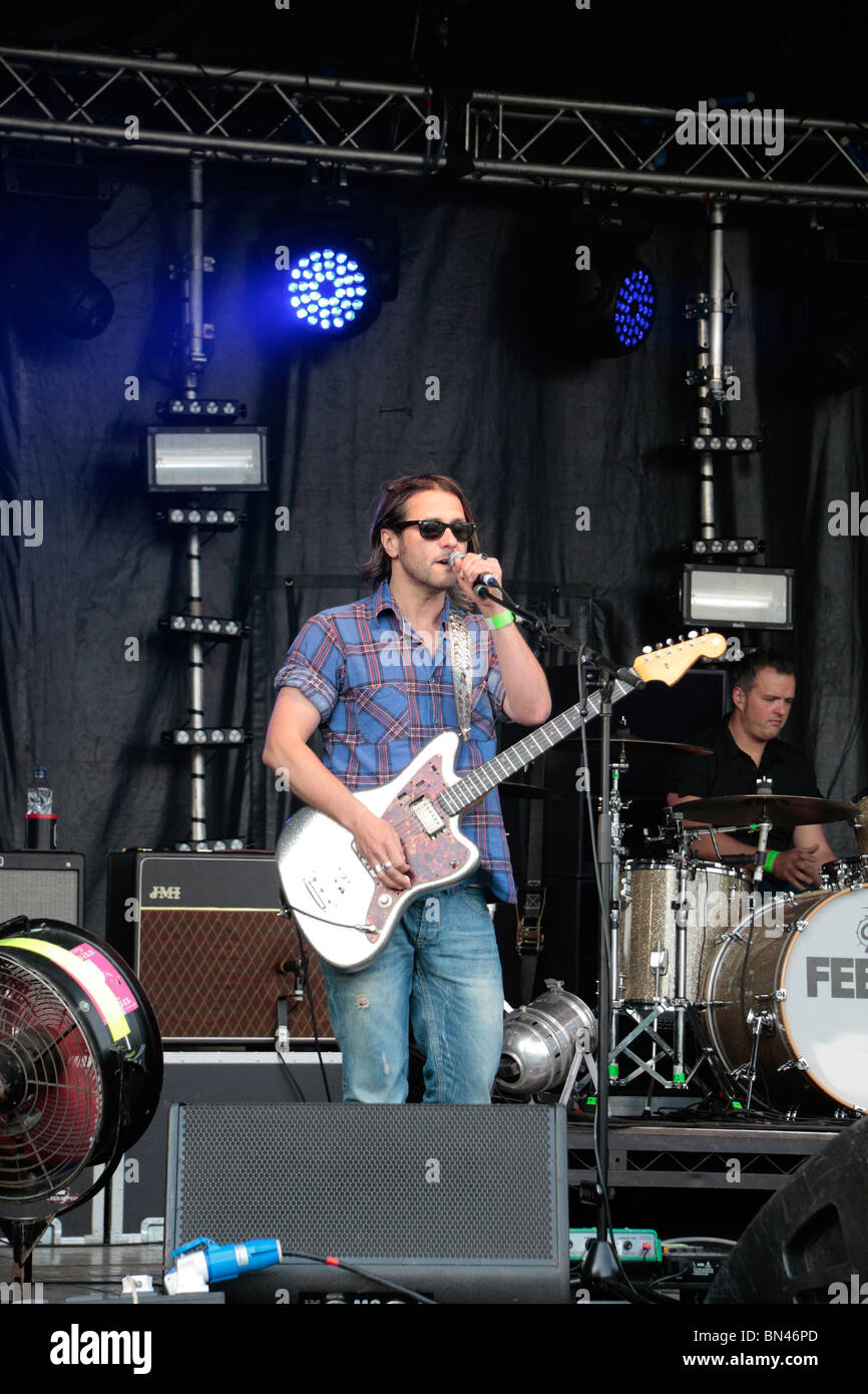 Grant Nicholas, leader singer of the British pop group Feeder, during a ...
