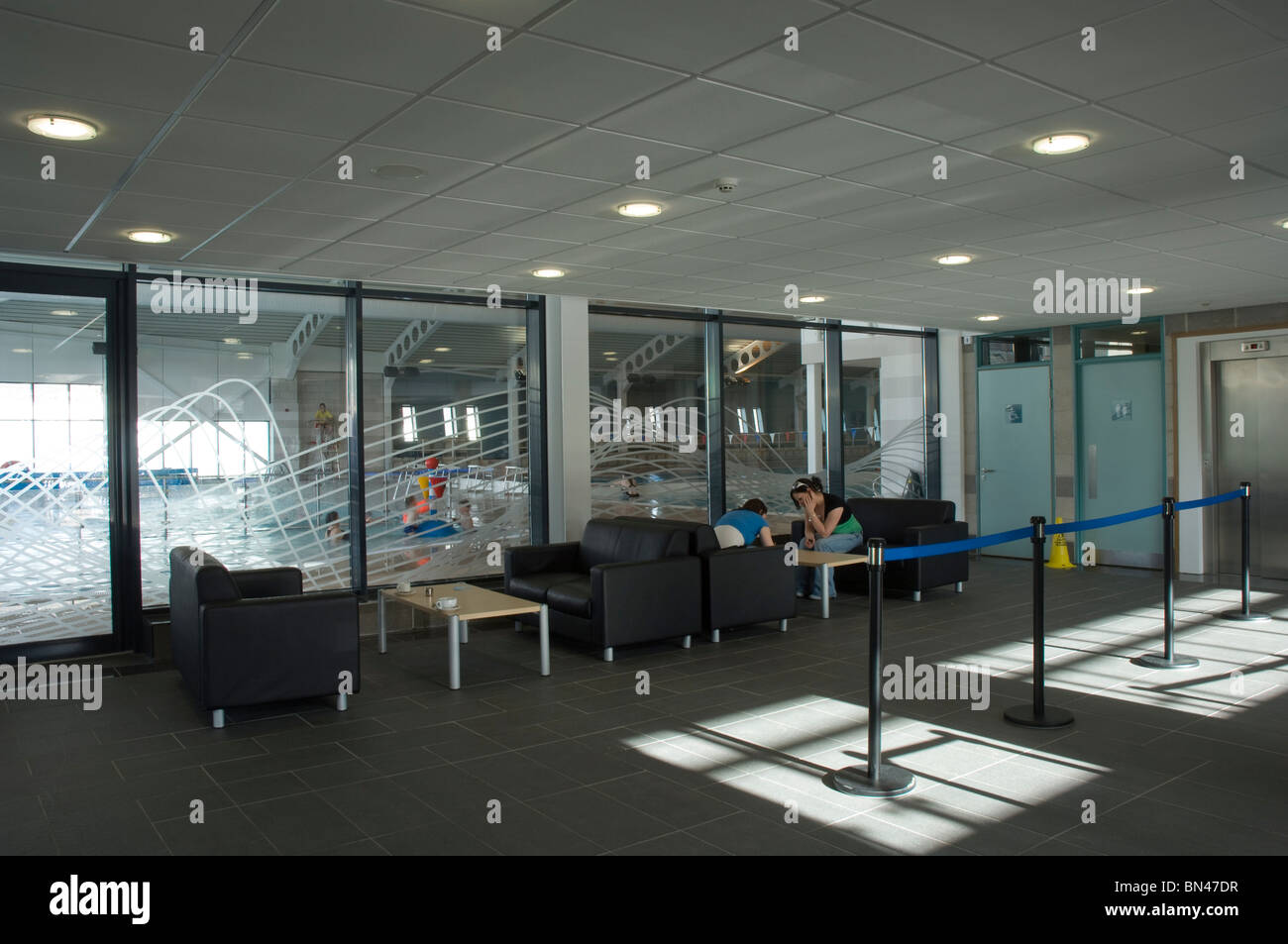 Sport centre reception hi-res stock photography and images - Alamy