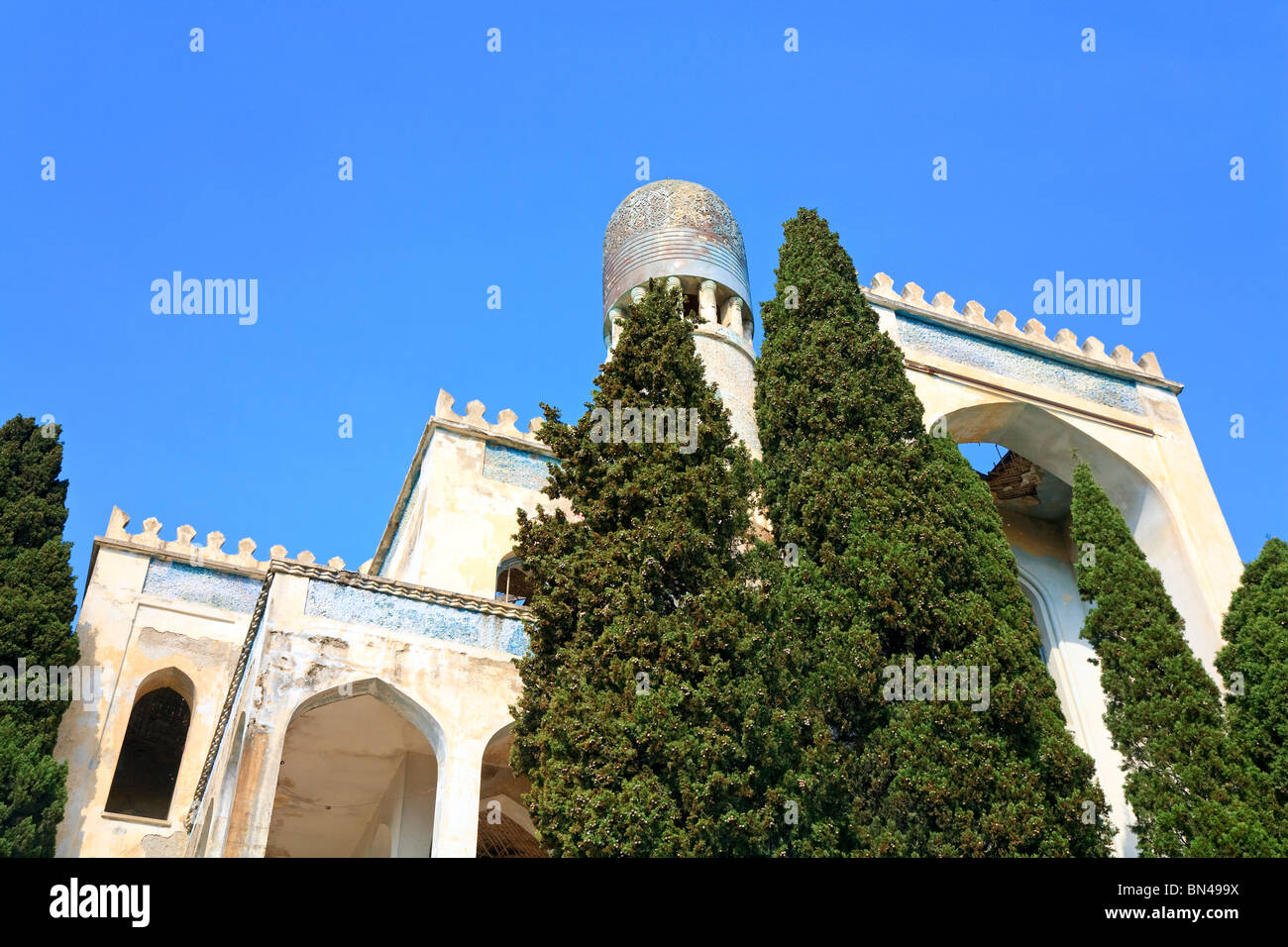 Moorish style architecture hi-res stock photography and images - Alamy