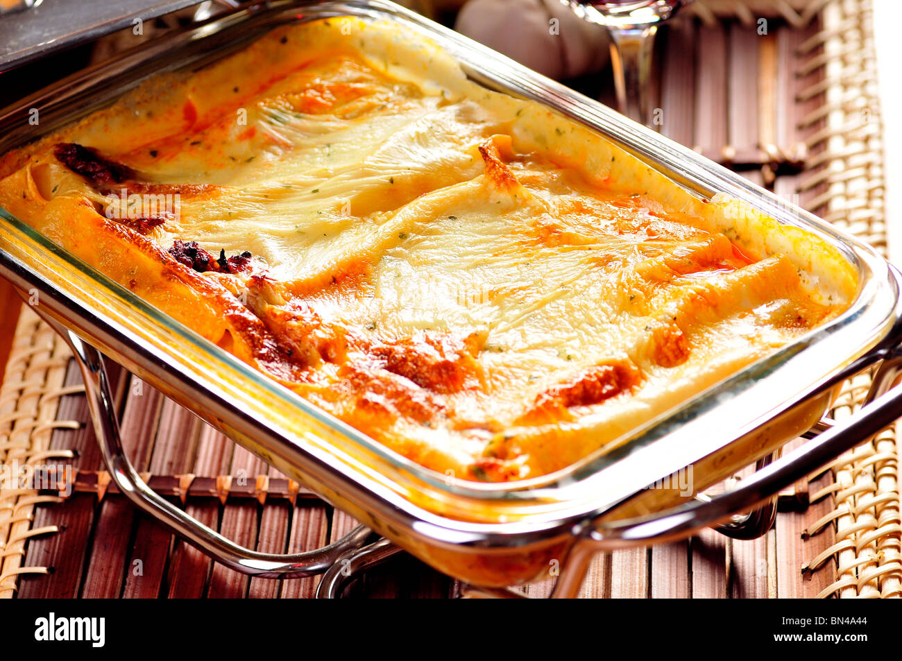 cannelloni cheese cook delicious dinner food garnish italian italy ...