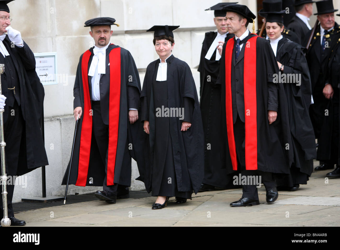 CAMBRIDGE UNIVERSITY STUDENTS ON GRADUATION DAY Stock Photo - Alamy