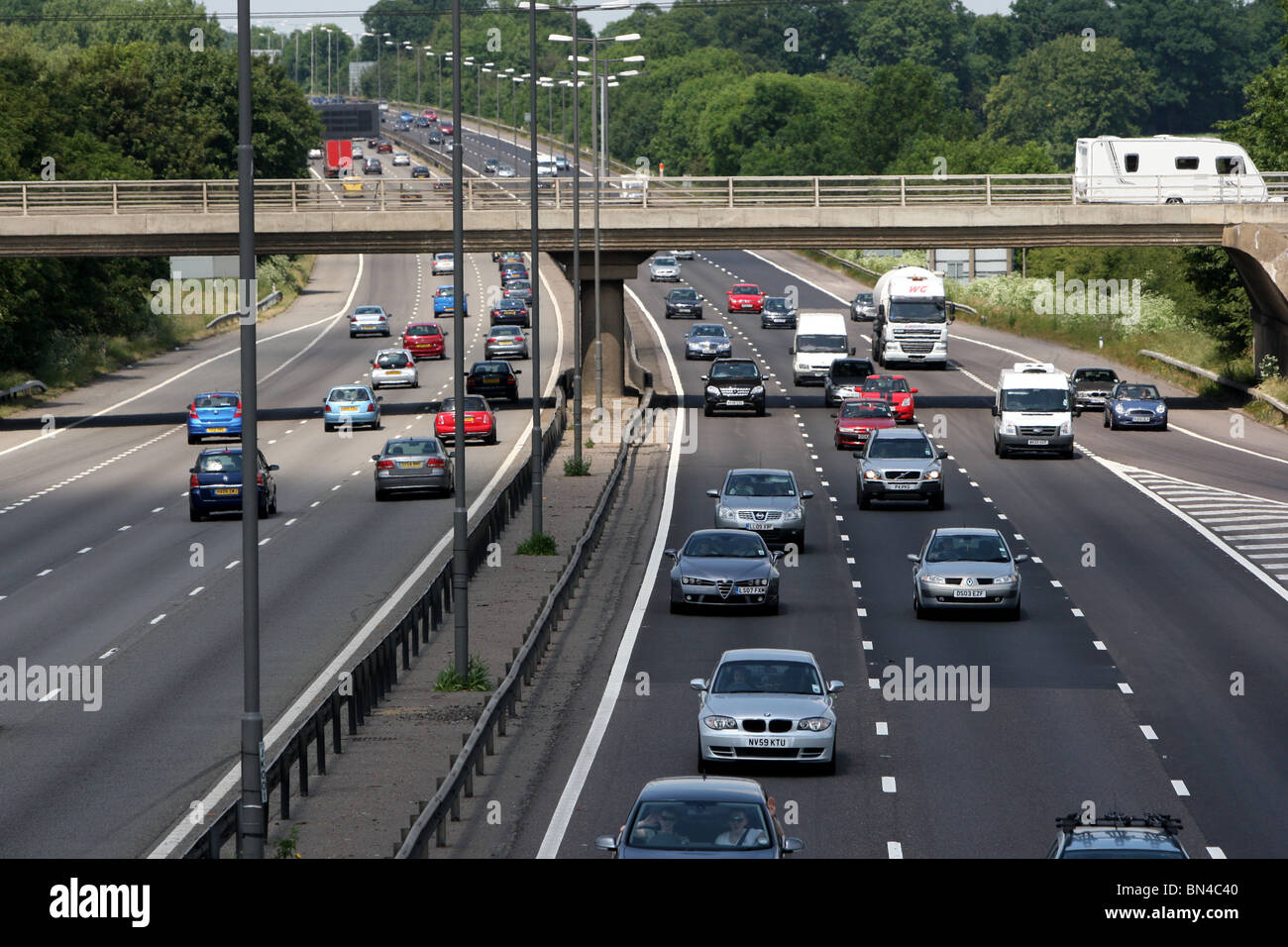 M1 MOTORWAY WITH TRAFFIC Stock Photo - Alamy