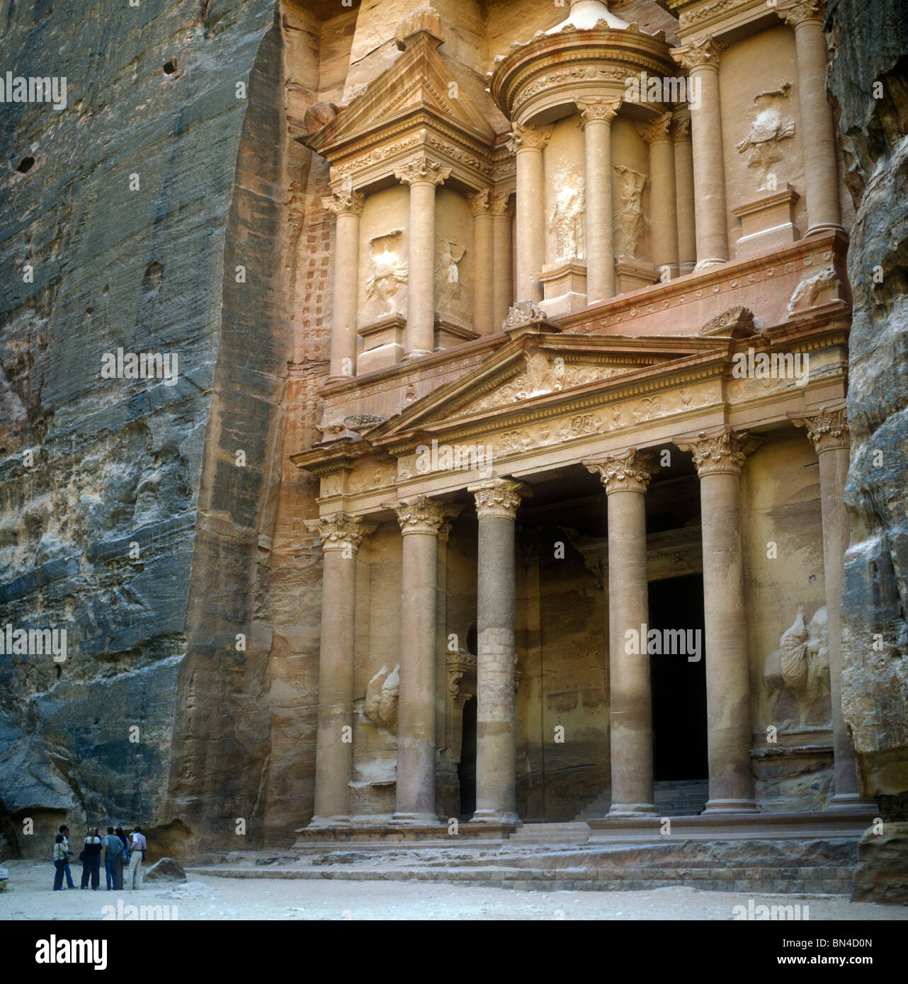 Khaznah hi-res stock photography and images - Alamy