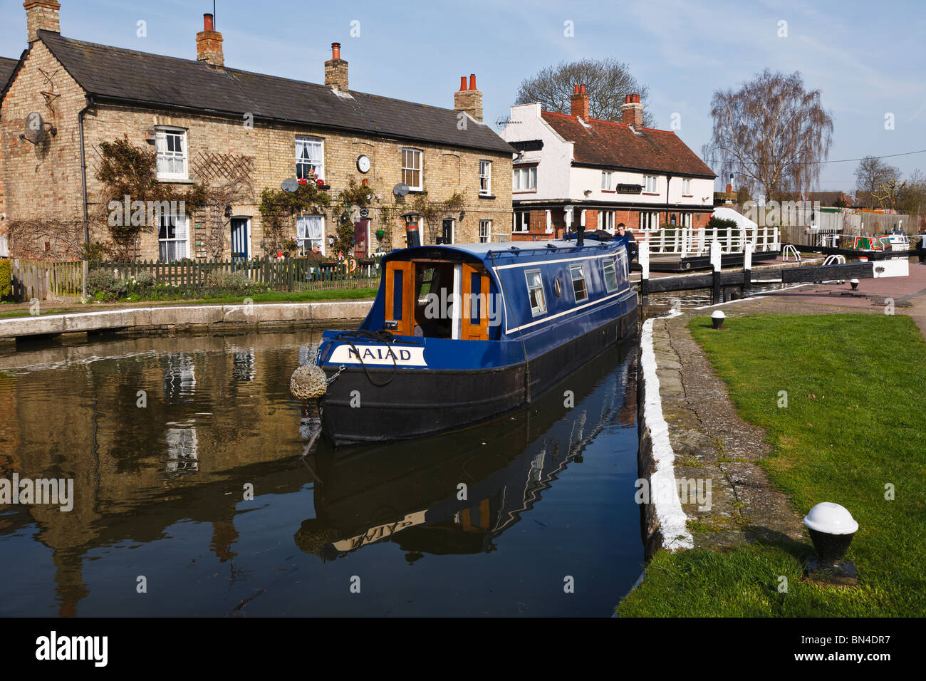 Fenny stratford lock hi-res stock photography and images - Alamy