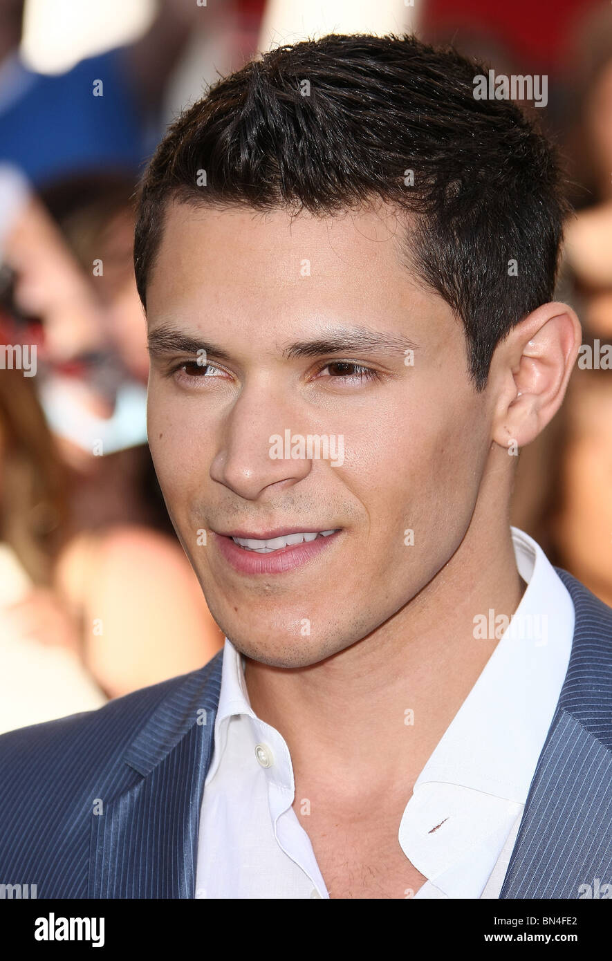 Alex Meraz's Instagram, Twitter & Facebook on IDCrawl