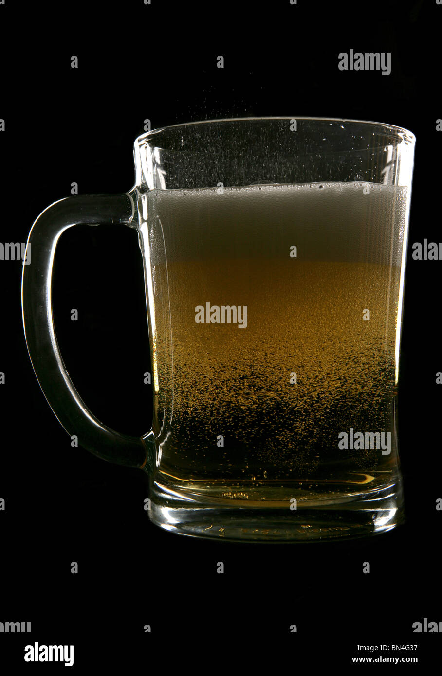 Pint of cider hi-res stock photography and images - Alamy