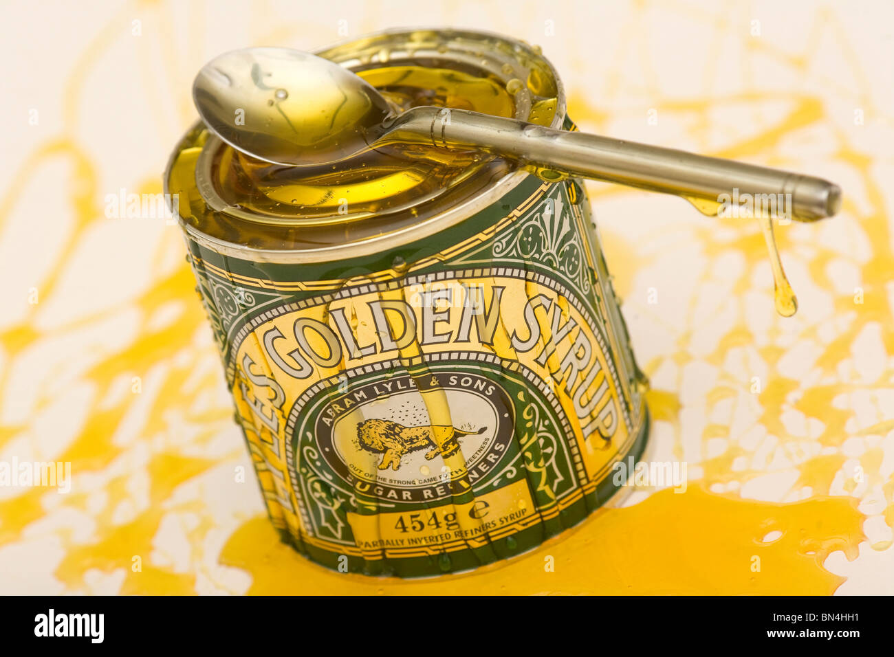 A Tate and Lyle's Golden Syrup Tin. Picture by James Boardman Stock ...