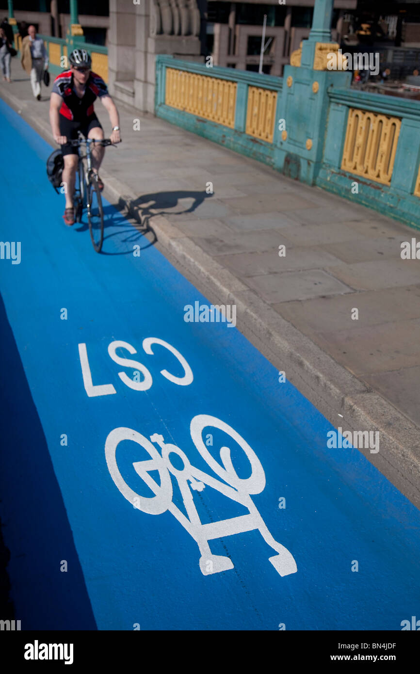 Cycle Superhighway route, London. Here the CS7 route is one of the ...