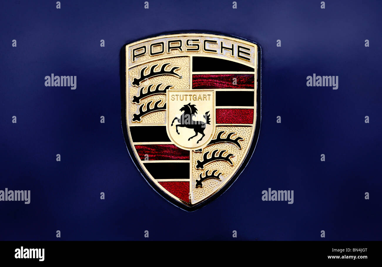 Porsche logo hi-res stock photography and images - Alamy
