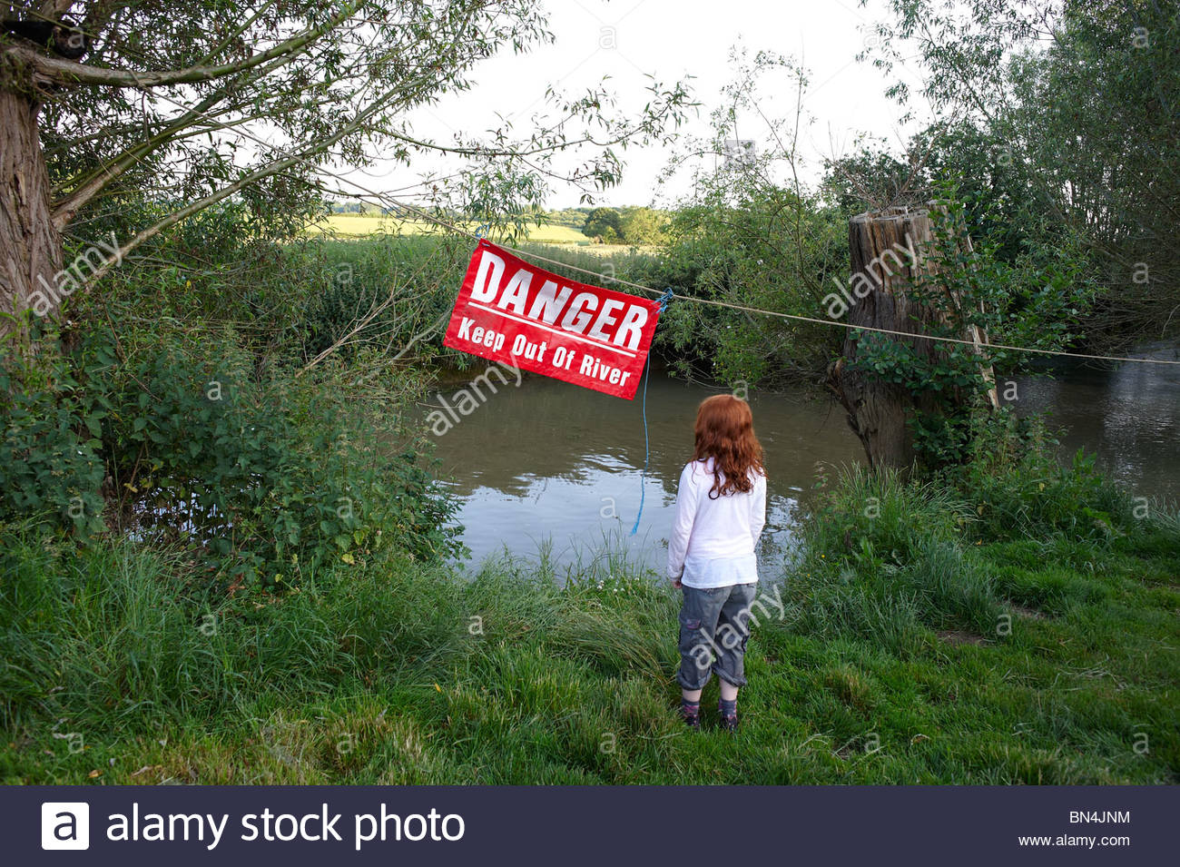 River Warning Sign Stock Photos & River Warning Sign Stock Images - Alamy