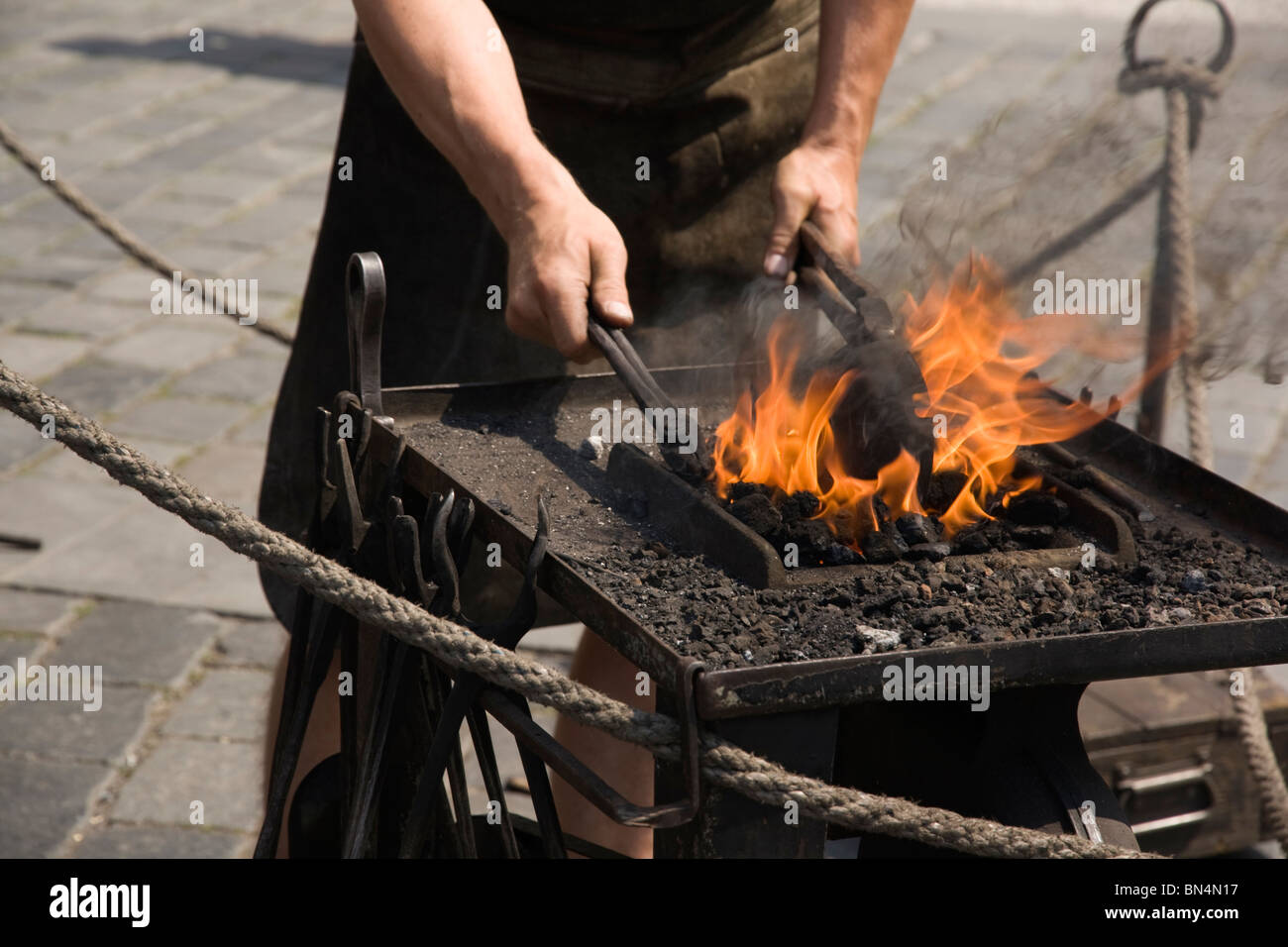 Blacksmiths fire hi-res stock photography and images - Alamy