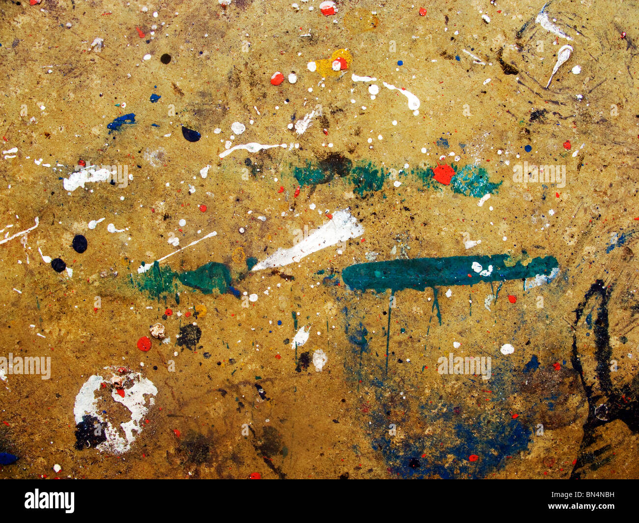 Spilled paint hi-res stock photography and images - Alamy