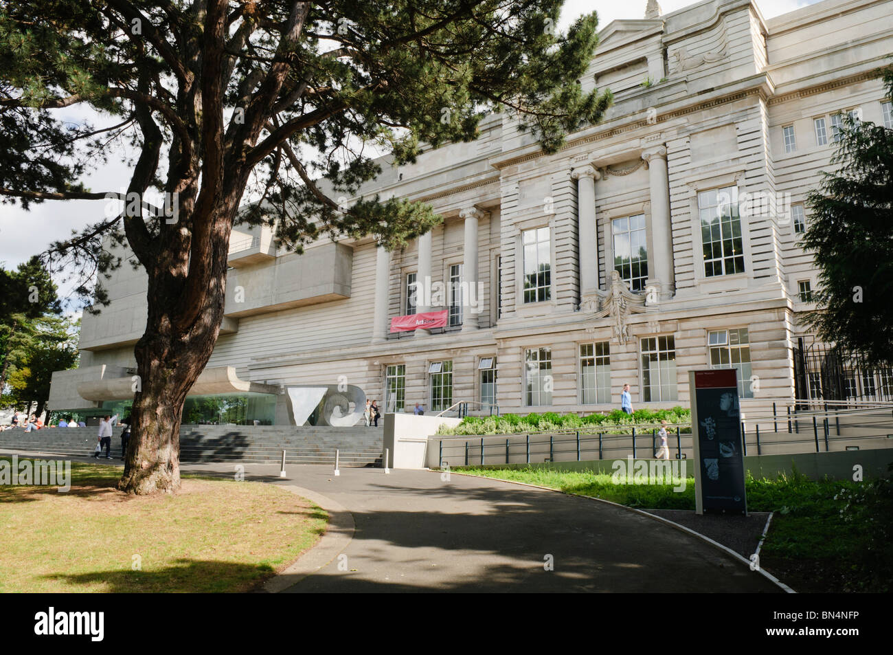 Ulster museum hi-res stock photography and images - Alamy