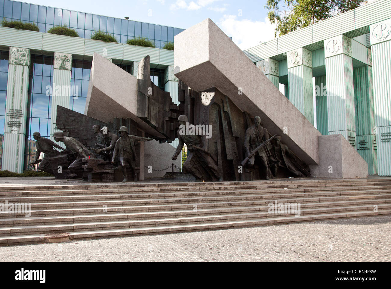 Close up of the statues in the memorial to the Warsaw Uprising in ...
